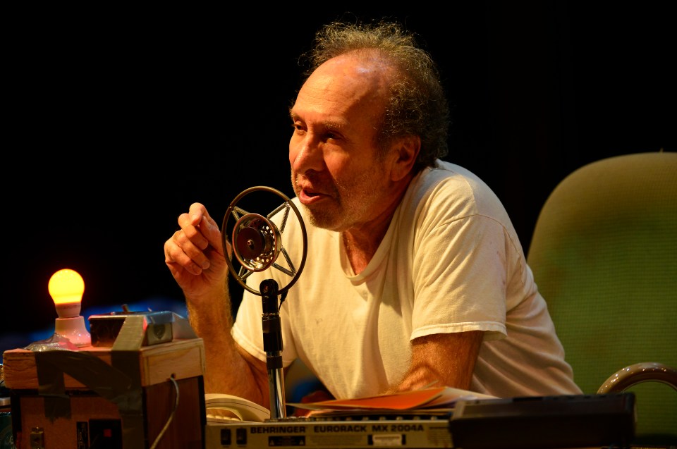 A not-so-simple Simon portrayed in Gloucester | onbostonstages