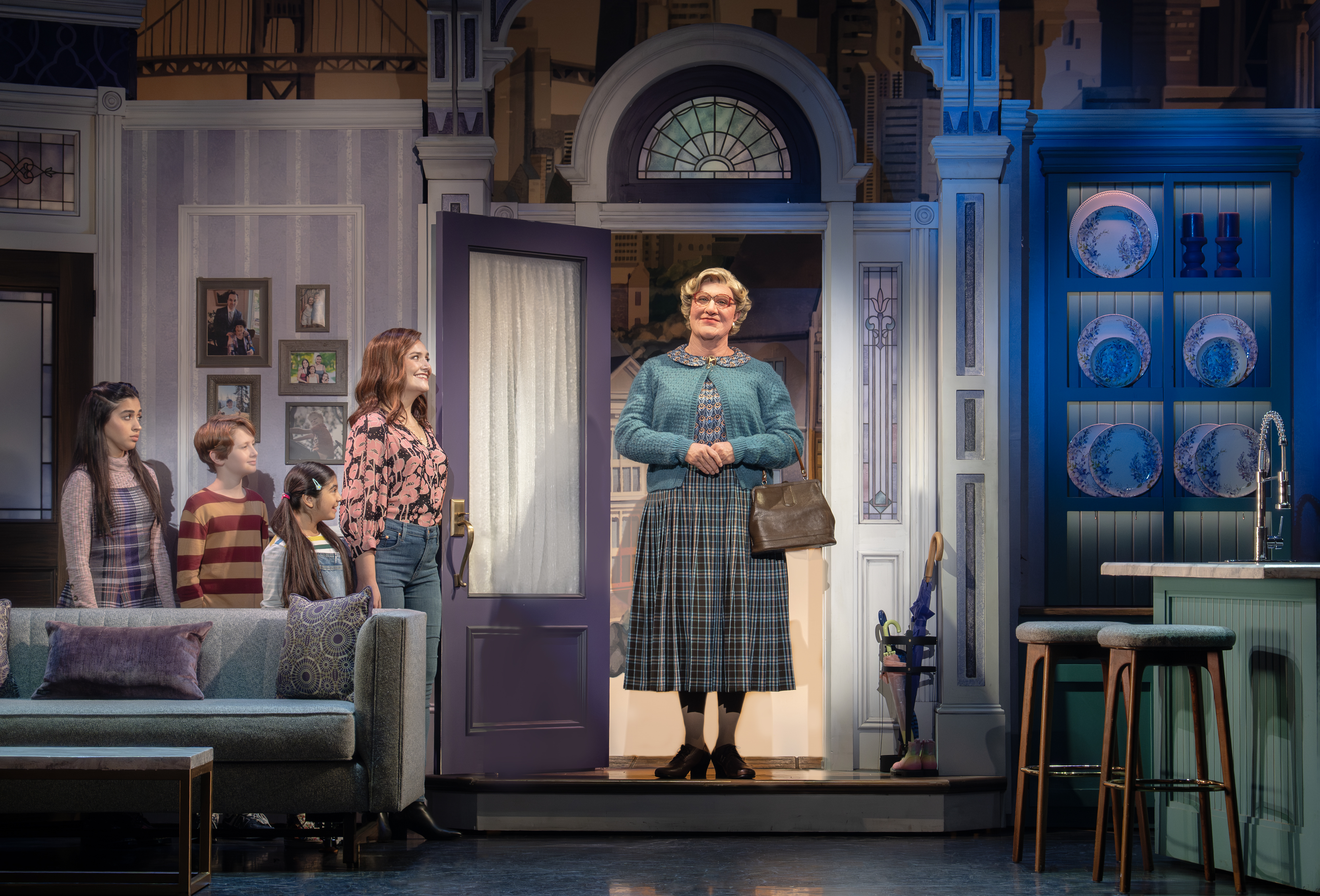 ‘Mrs. Doubtfire’ is flawed, but has humor and heart | onbostonstages